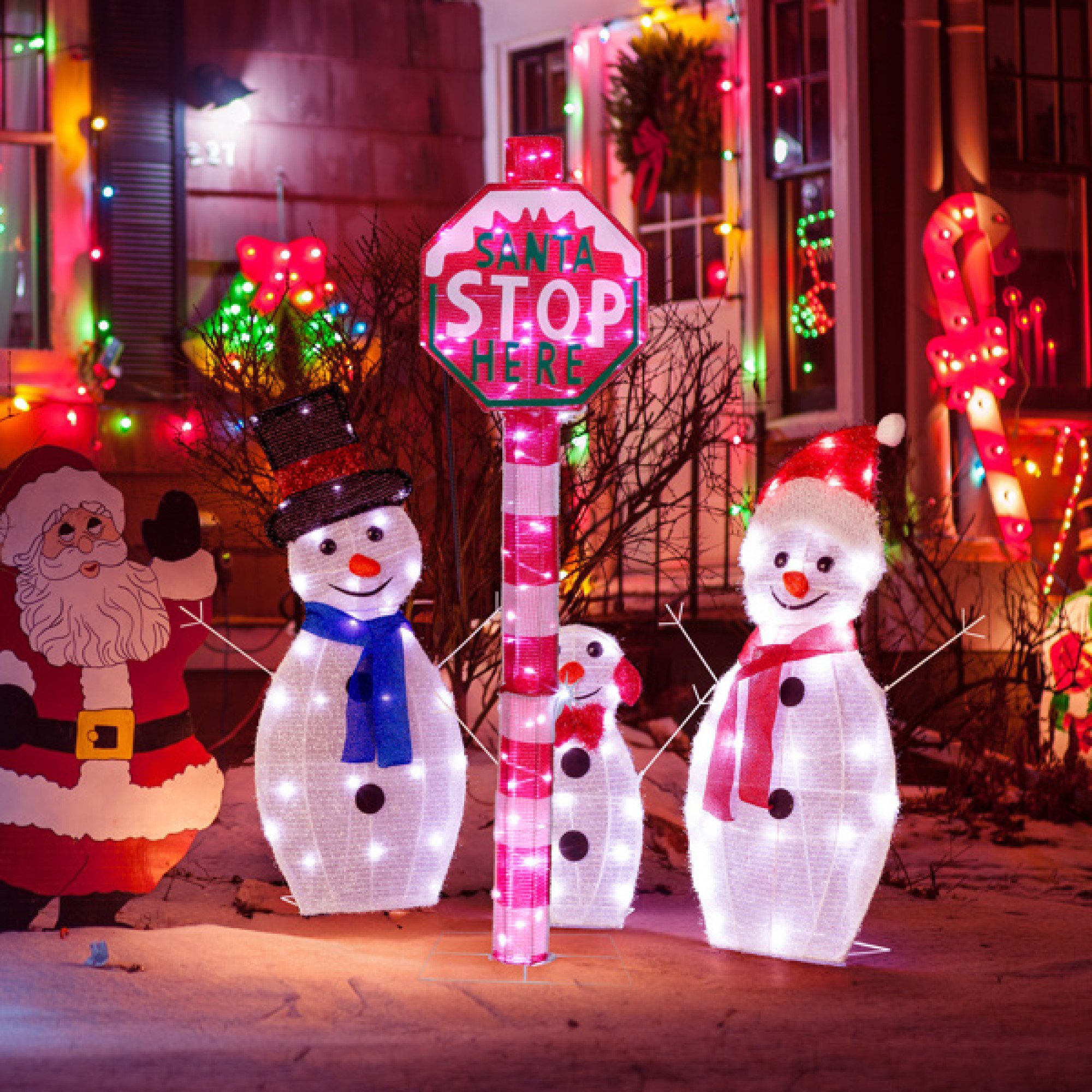 The Holiday Aisle Lighted Stop Sign Christmas Yard Decorations Pre lit Road Sign Santa Stop Here With 70 Led White Lights And Stakes For Xmas Outdoor Holiday Indoor Decor Lighted Holiday Displays